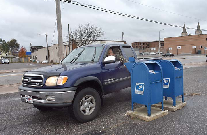 Postal boxes in IM to be removed | News, Sports, Jobs - The Daily News